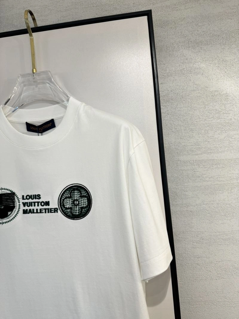 Low-cost Louis Vuitton T-Shirts