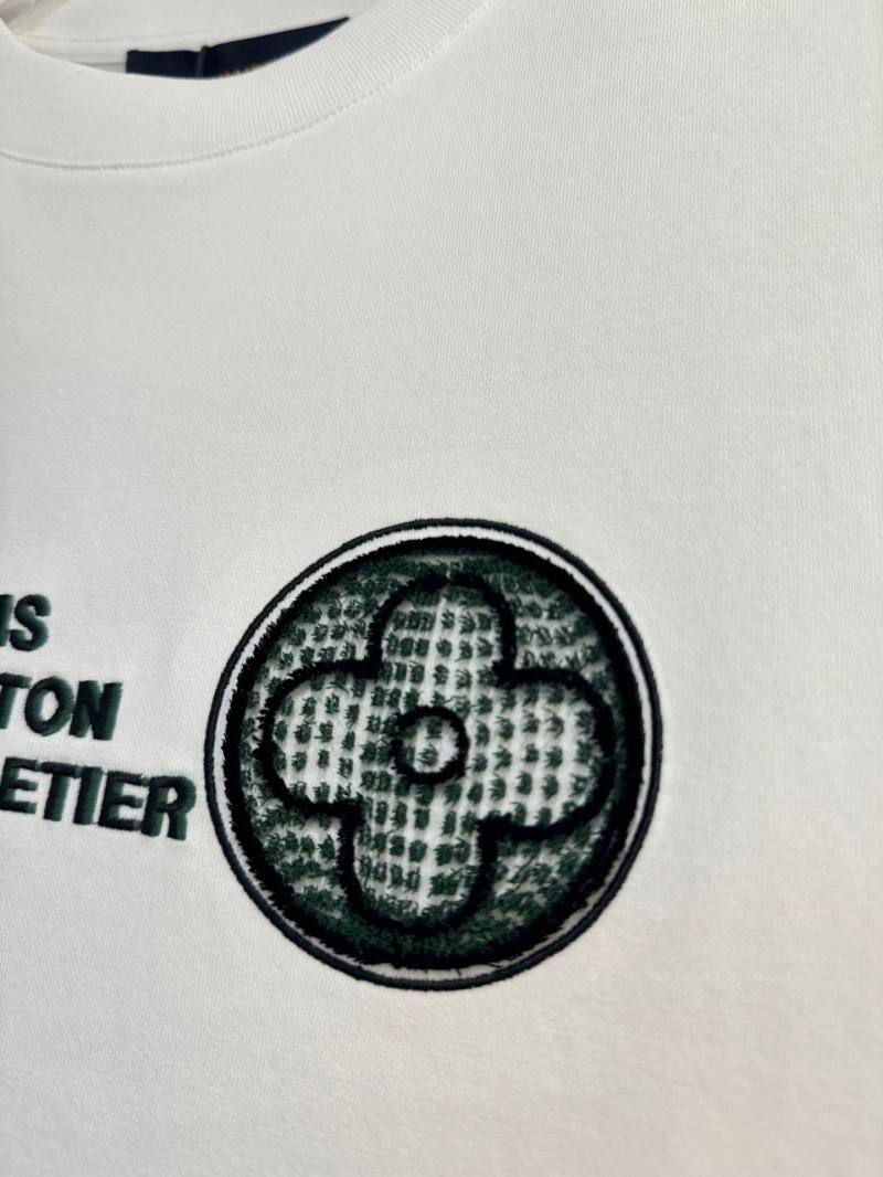 Low-cost Louis Vuitton T-Shirts