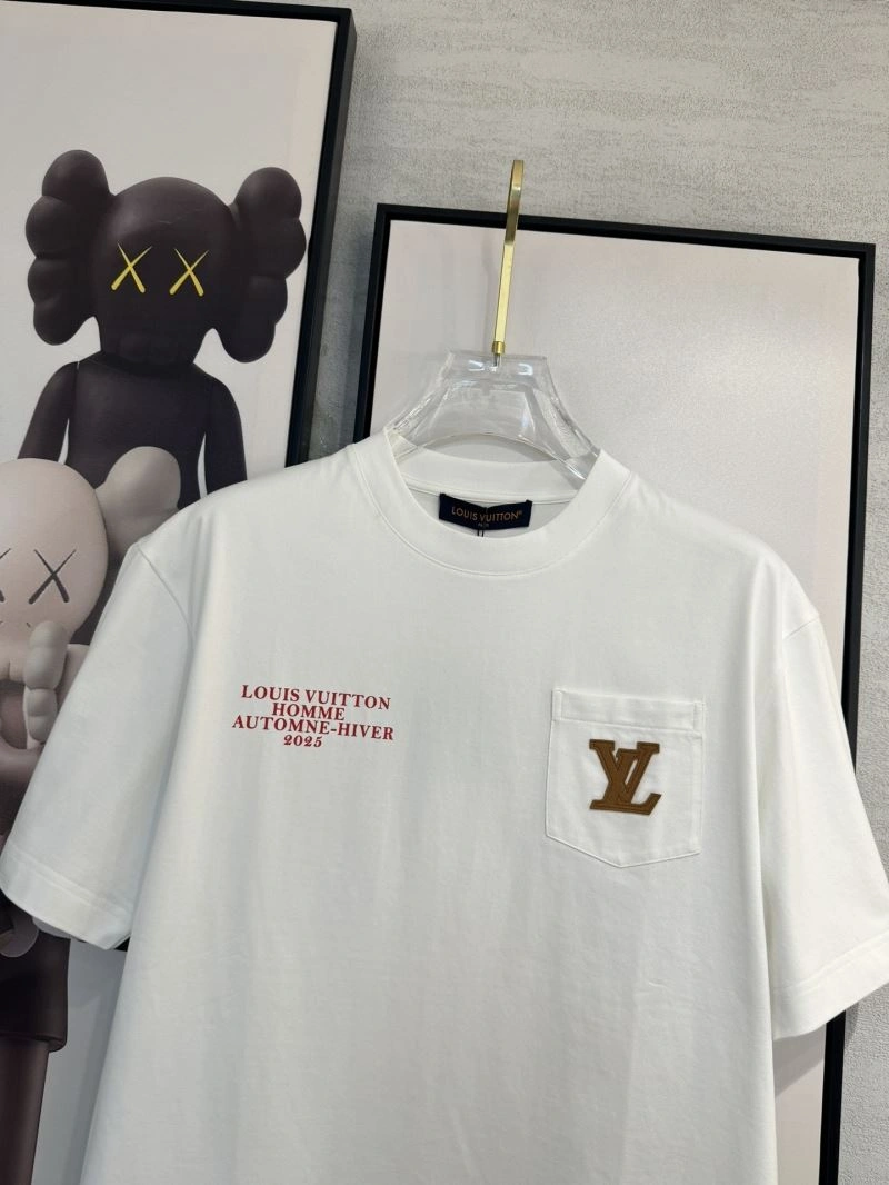 High fidelity Louis Vuitton T-Shirts