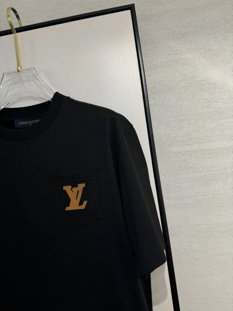 Perfect replica Louis Vuitton T-Shirts