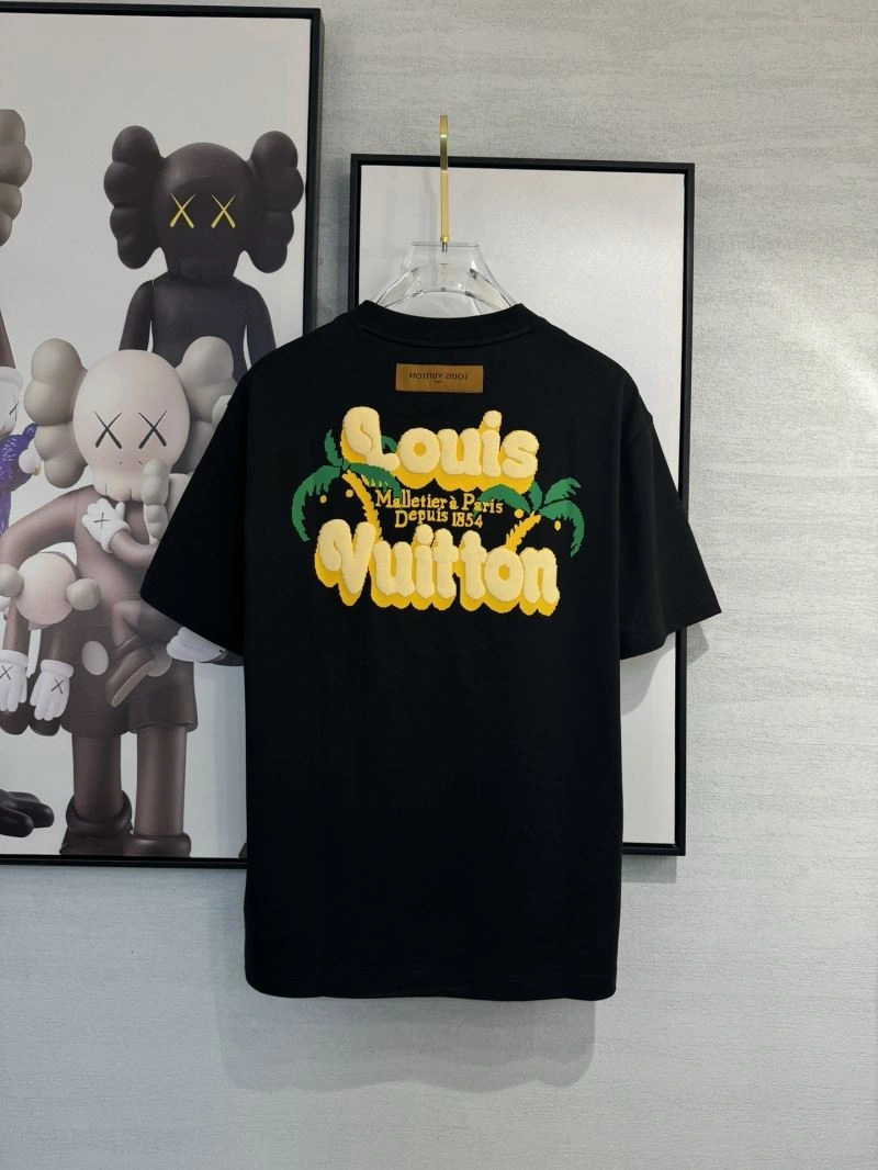 Exact replica Louis Vuitton T-Shirts