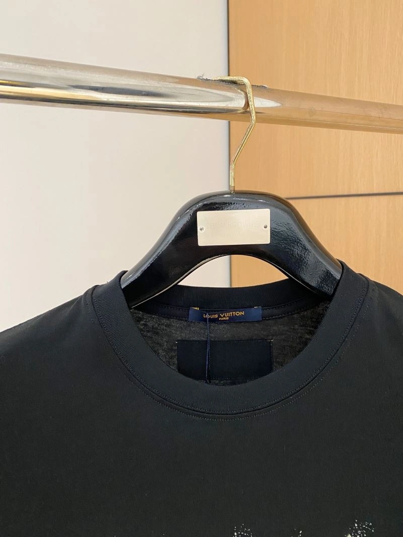 High accuracy Louis Vuitton T-Shirts