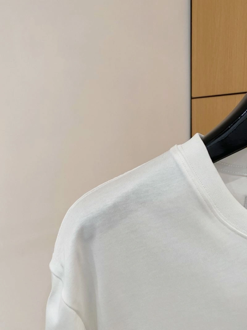 1:1 copy Louis Vuitton T-Shirts