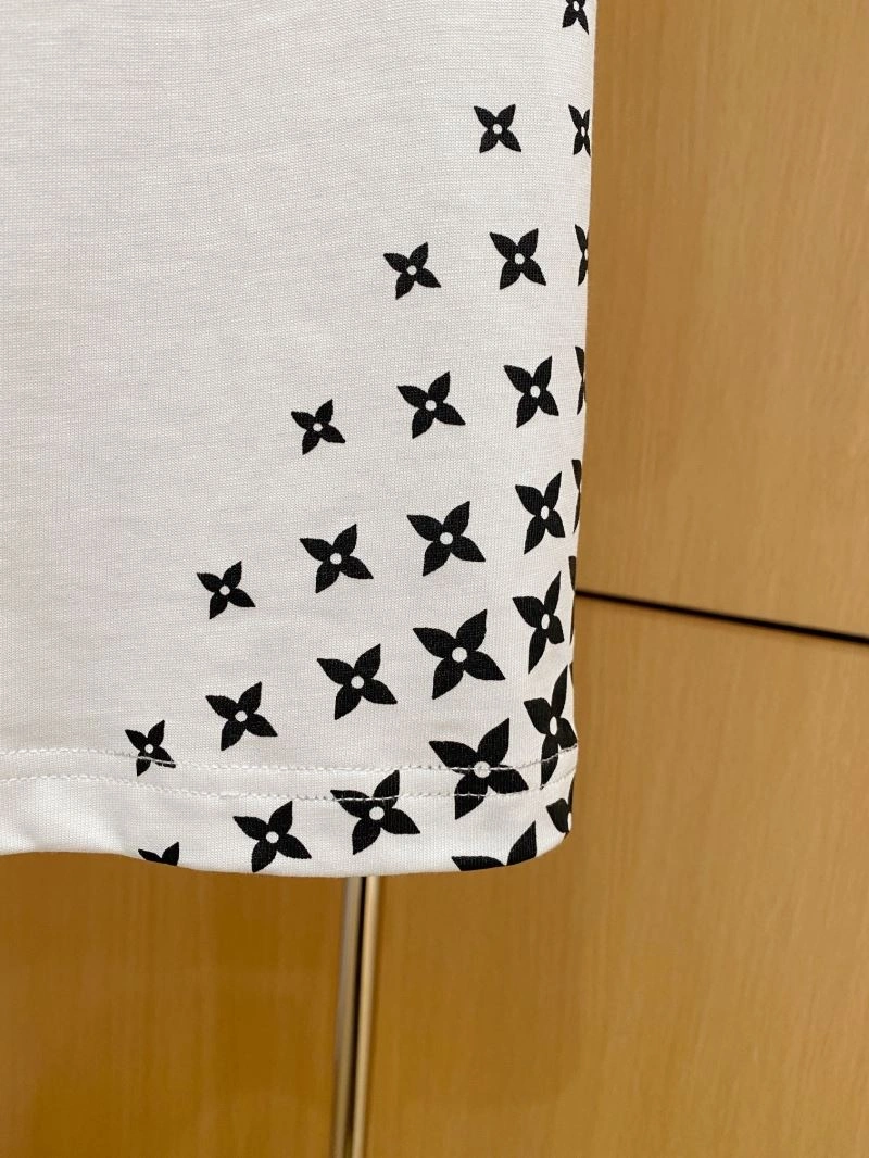 1:1 copy Louis Vuitton T-Shirts