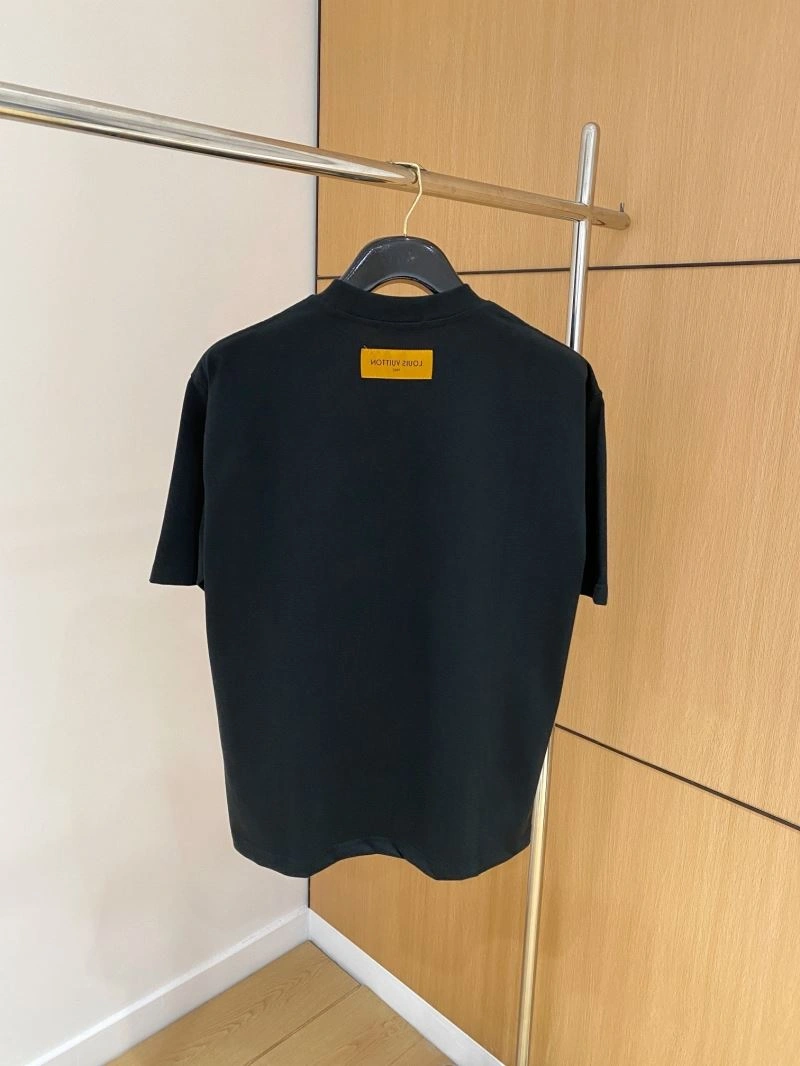 Low-cost Louis Vuitton T-Shirts
