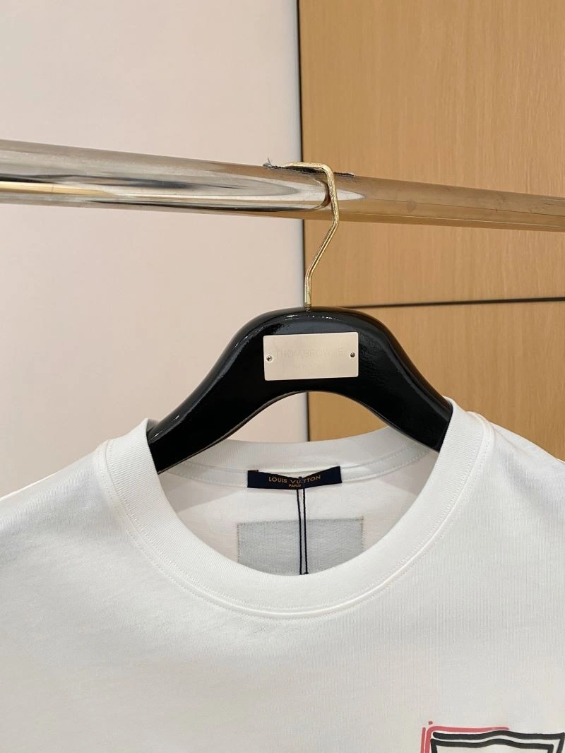 Inexpensive Louis Vuitton T-Shirts