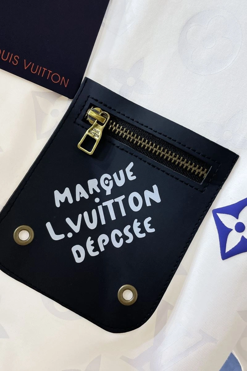 Factory-made Louis Vuitton T-Shirts