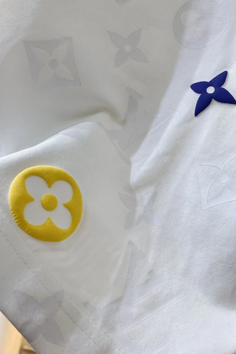 Factory-made Louis Vuitton T-Shirts
