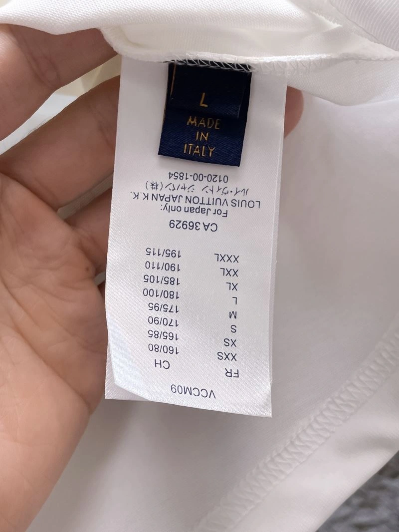 Top match Louis Vuitton T-Shirts