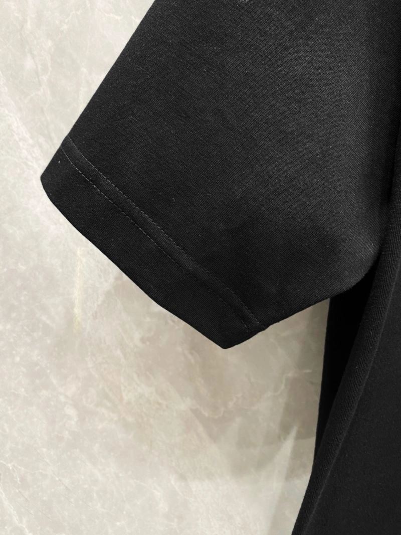 High fidelity Louis Vuitton T-Shirts