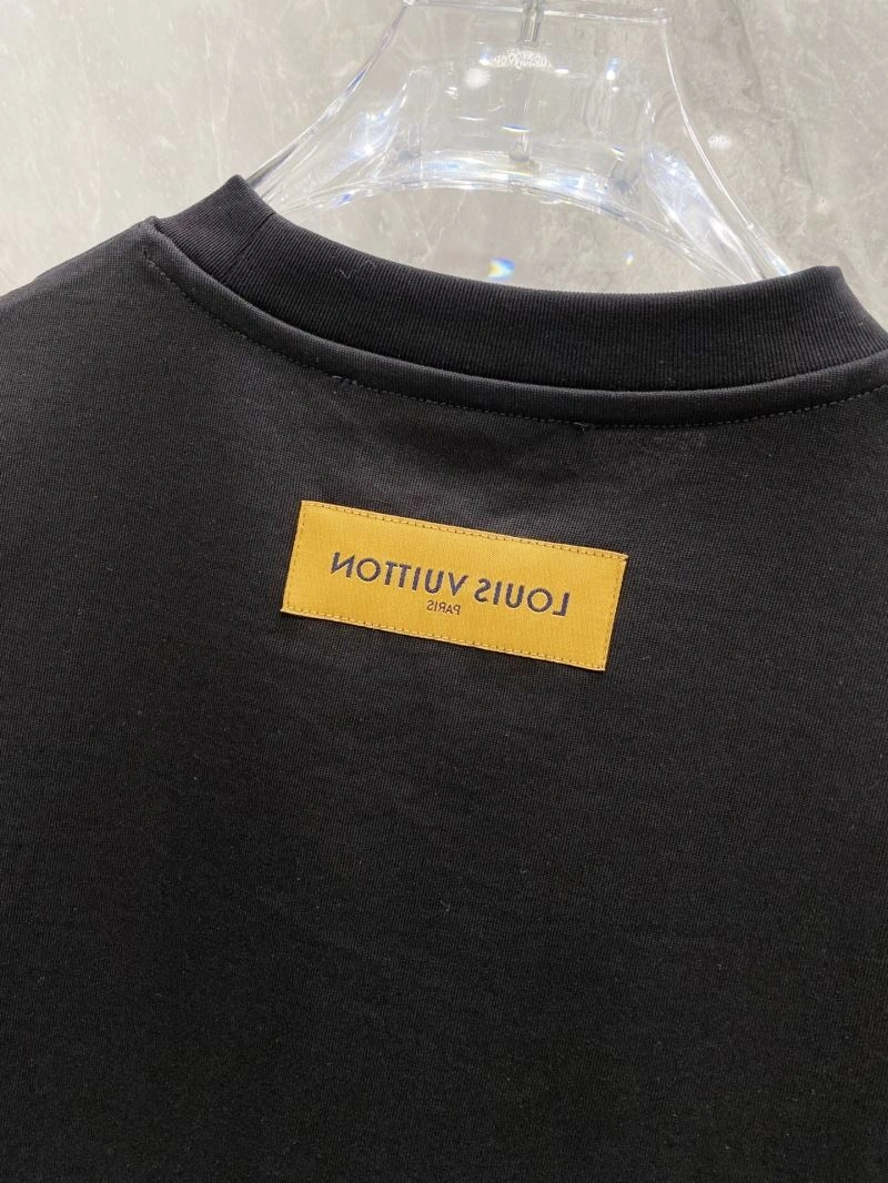 High fidelity Louis Vuitton T-Shirts