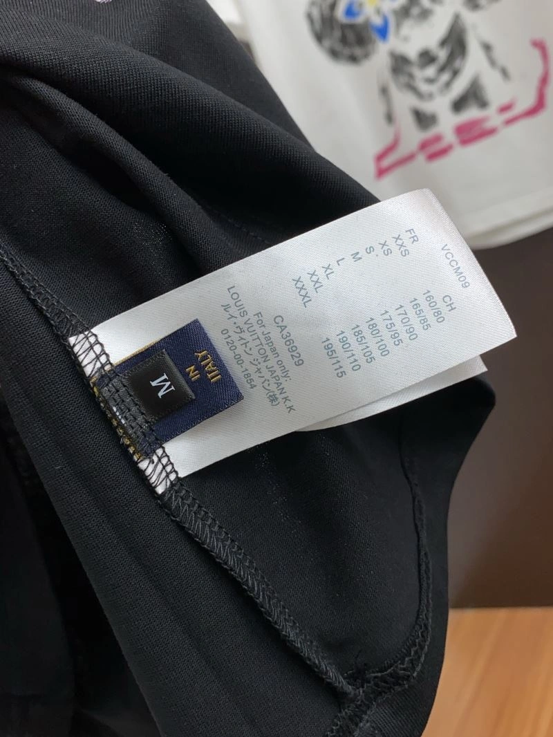 Inexpensive Louis Vuitton T-Shirts