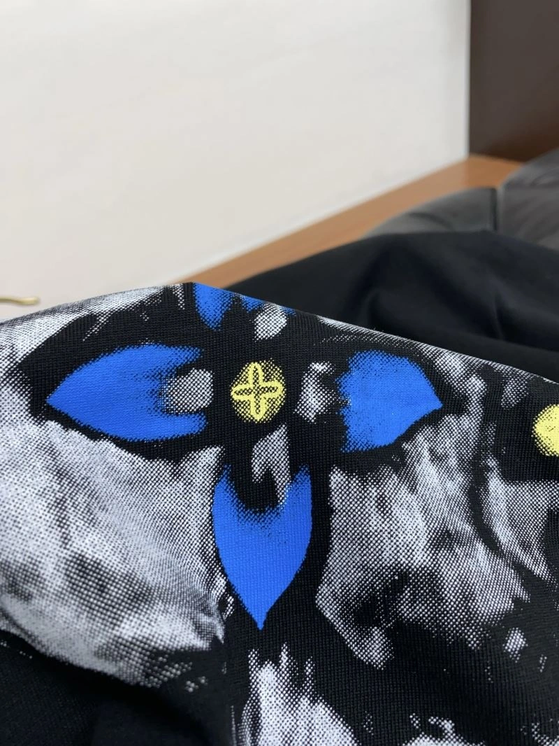 Inexpensive Louis Vuitton T-Shirts