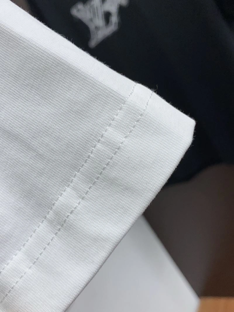Perfect replica Louis Vuitton T-Shirts