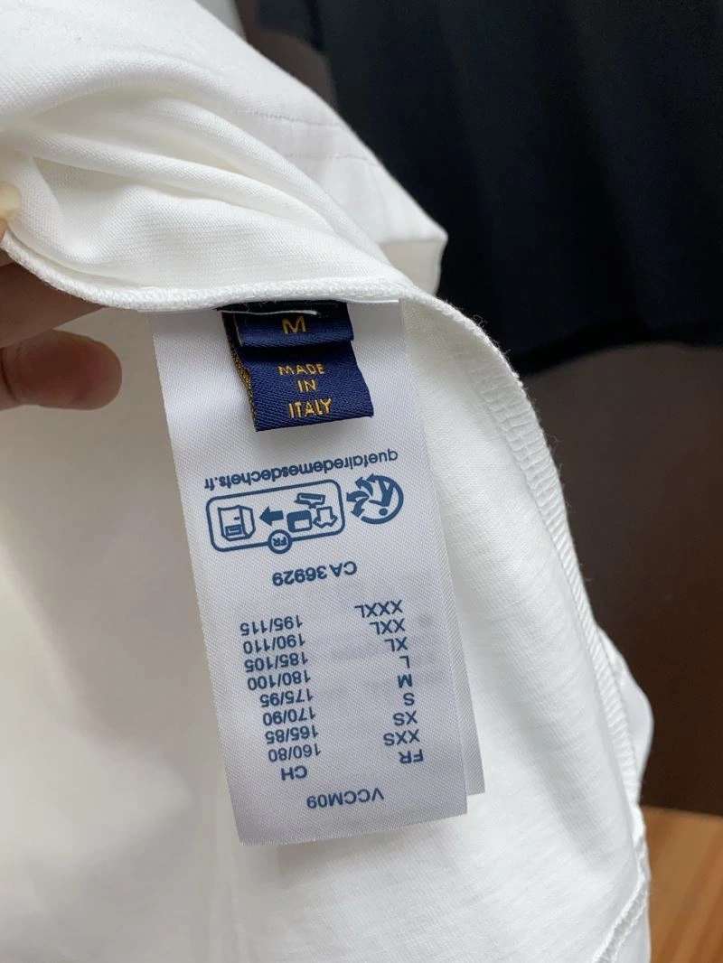 Perfect replica Louis Vuitton T-Shirts