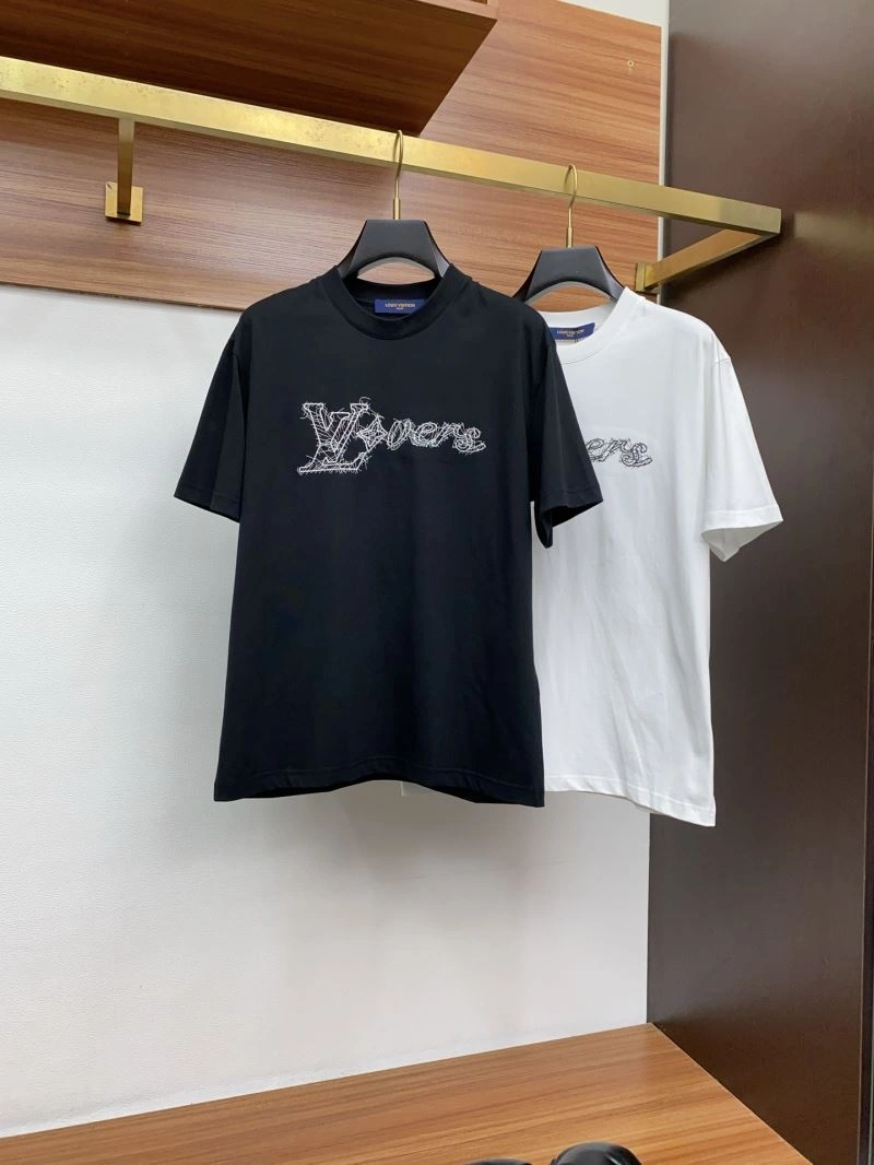 Perfect replica Louis Vuitton T-Shirts