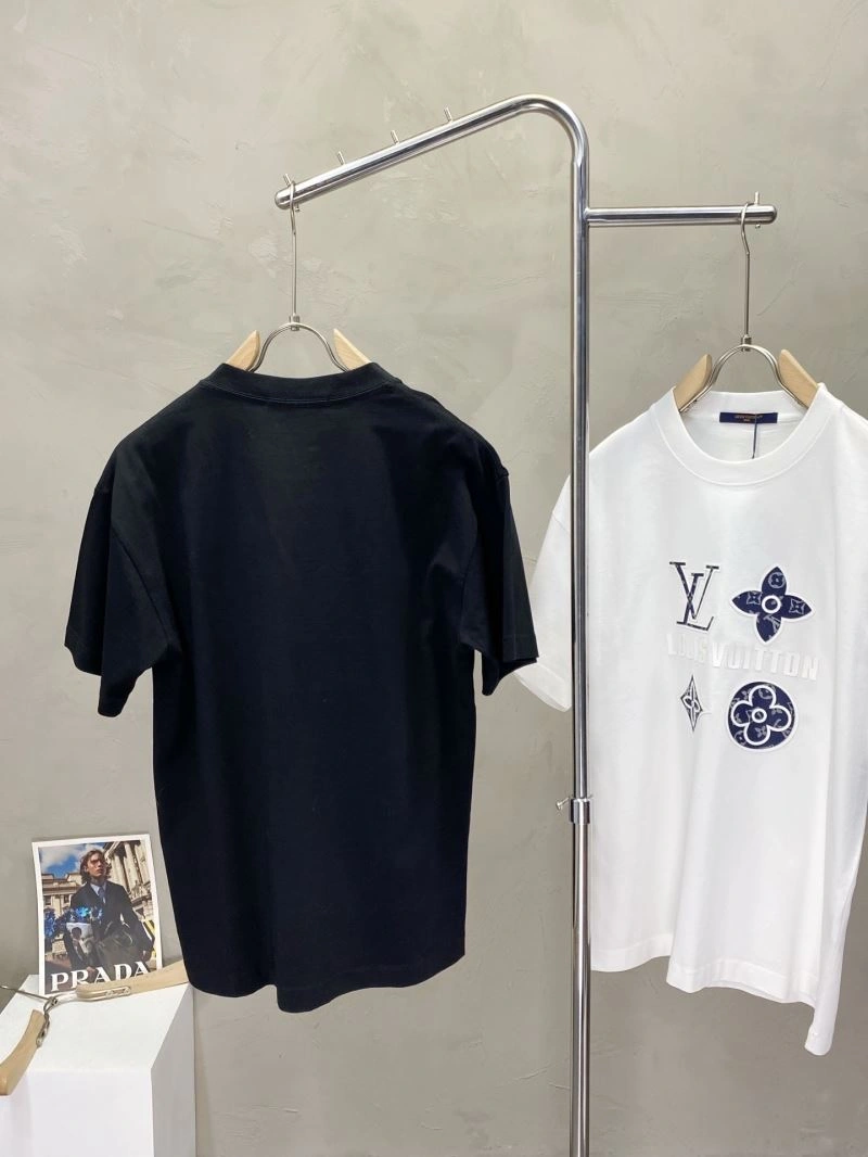 Cut-rate Louis Vuitton T-Shirts