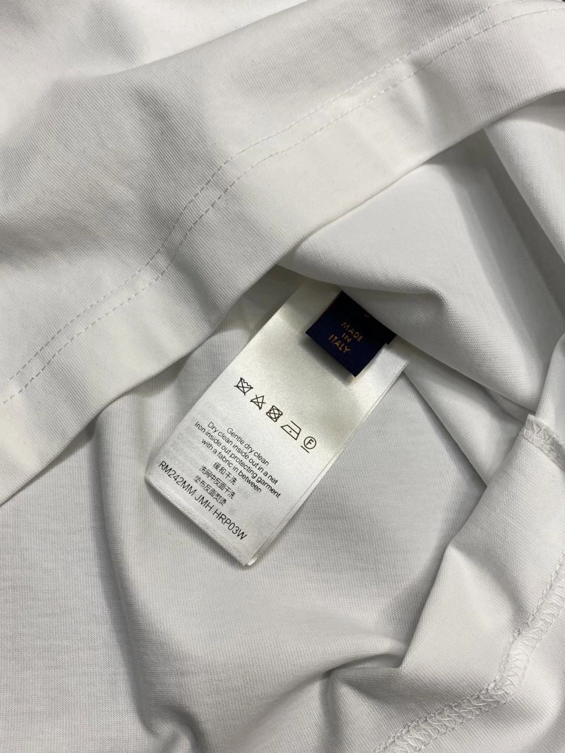 Cut-rate Louis Vuitton T-Shirts