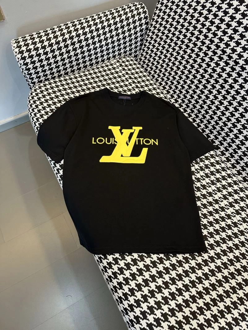 Top mirror Louis Vuitton T-Shirts