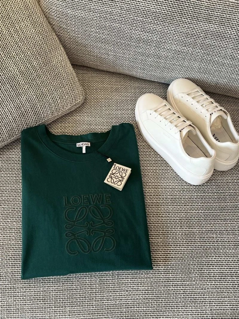 Exact replica Louis Vuitton T-Shirts