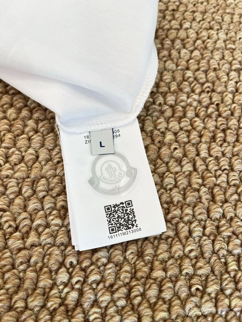 Precise copy Louis Vuitton T-Shirts