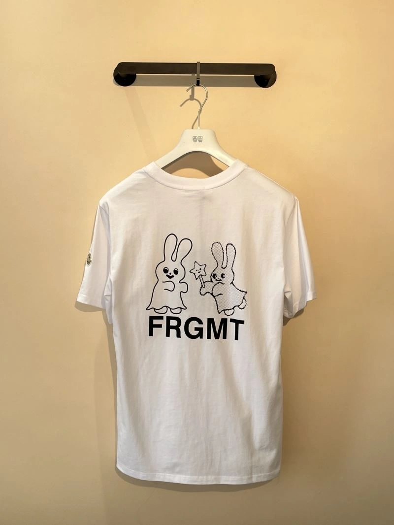 Precise copy Louis Vuitton T-Shirts