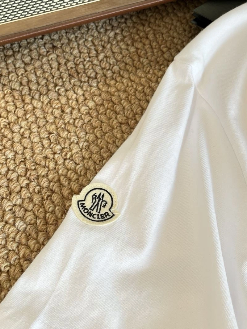 Precise copy Louis Vuitton T-Shirts