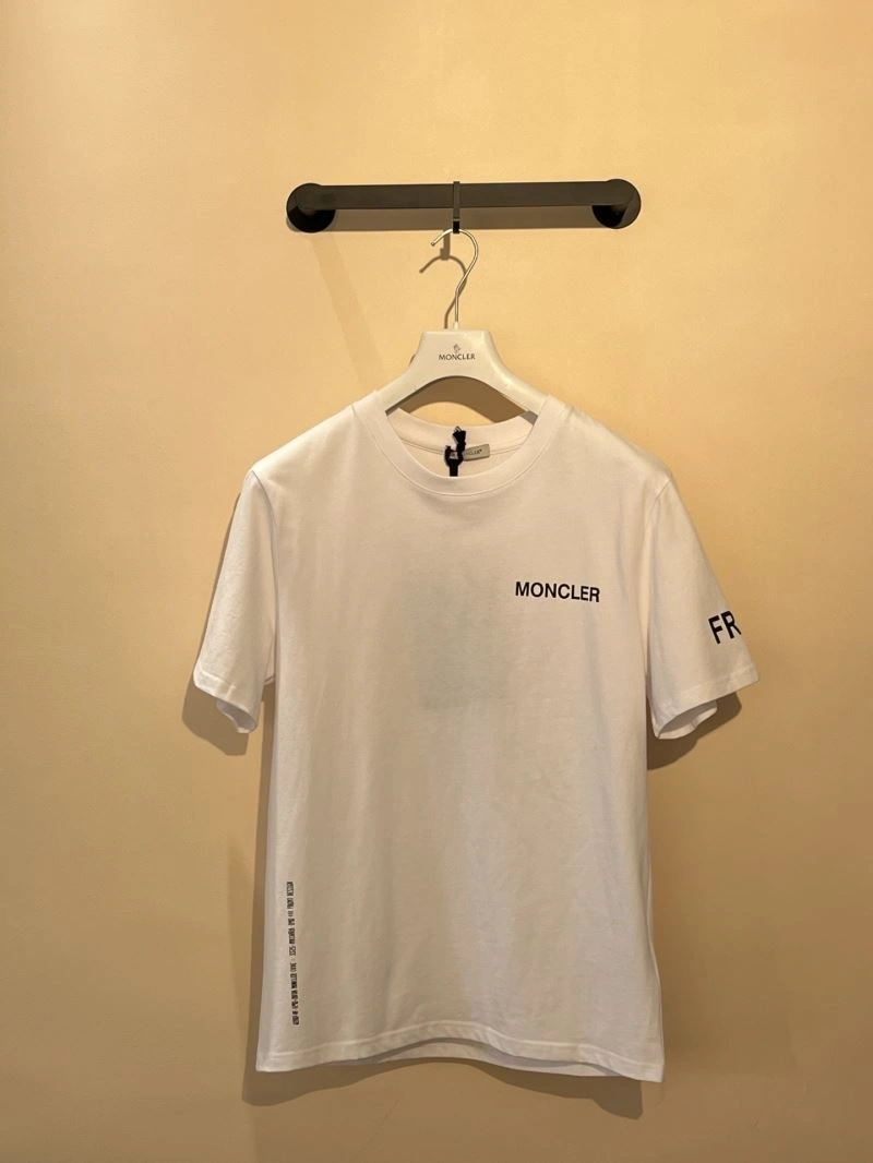 Exact replica Louis Vuitton T-Shirts