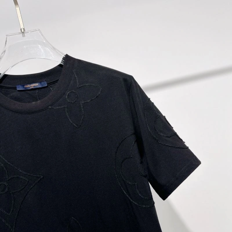 Factory-made Louis Vuitton T-Shirts