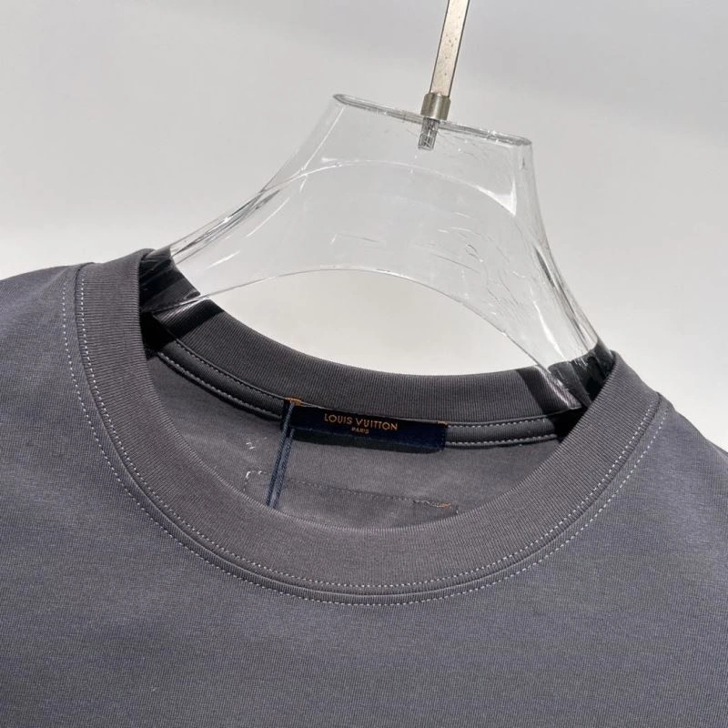 Top mirror Louis Vuitton T-Shirts