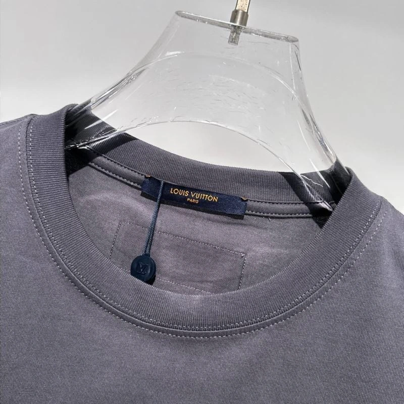 Top mirror Louis Vuitton T-Shirts