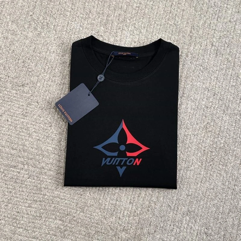 Top match Louis Vuitton T-Shirts