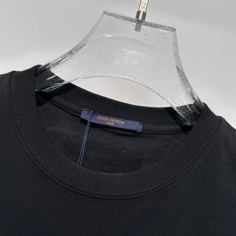 Top match Louis Vuitton T-Shirts