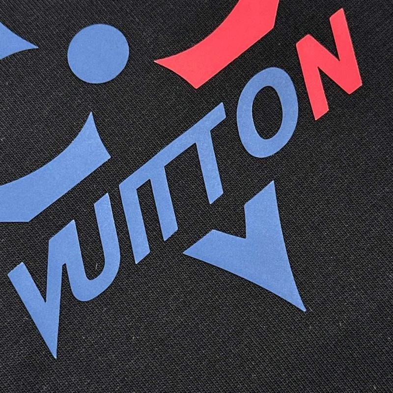 Top match Louis Vuitton T-Shirts