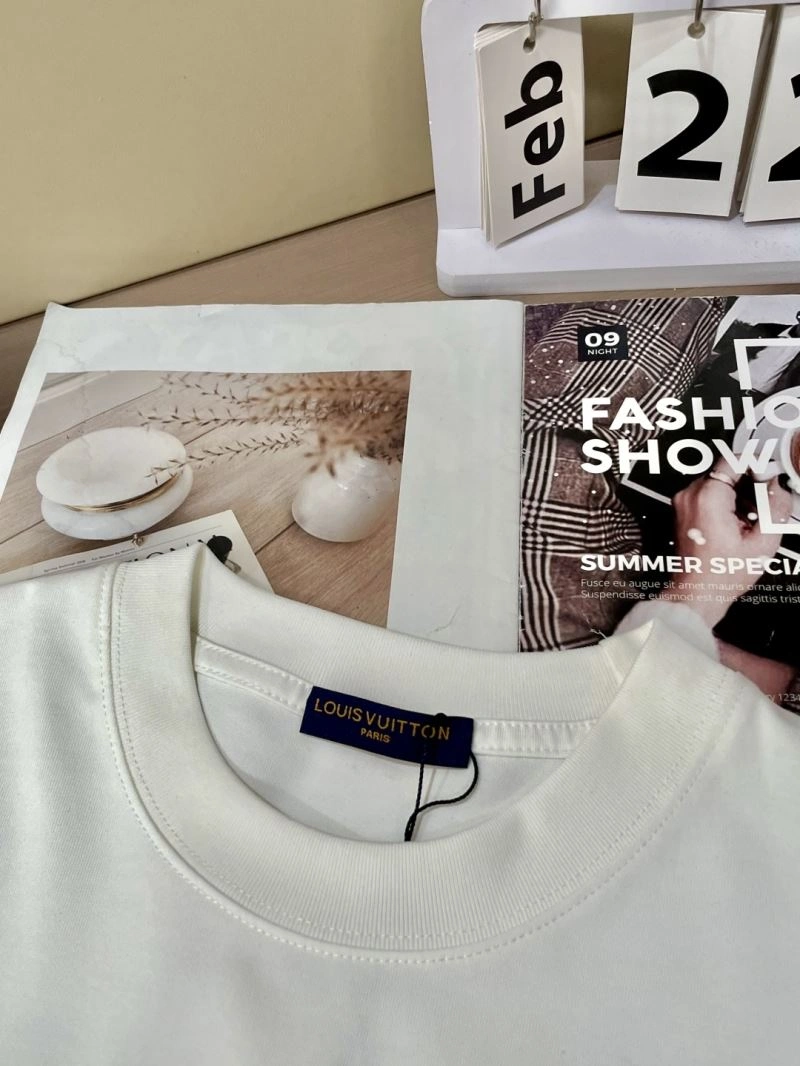 Indistinguishable Louis Vuitton T-Shirts