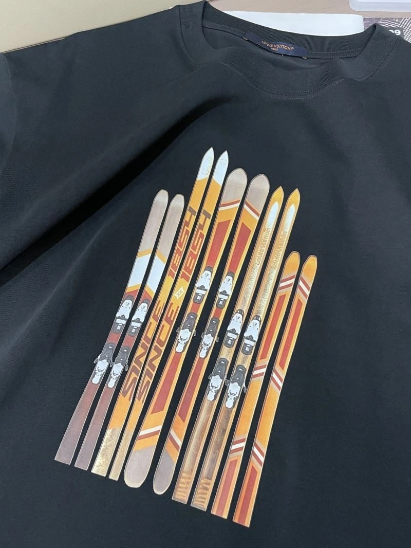 High accuracy Louis Vuitton T-Shirts