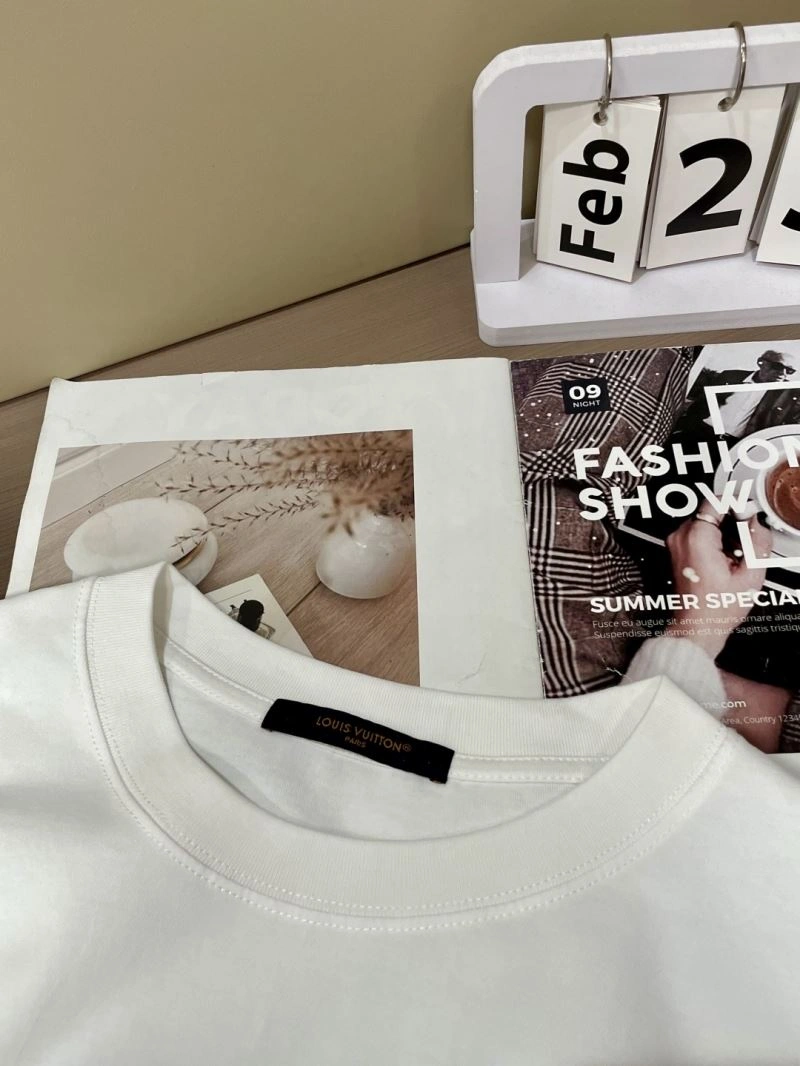 High accuracy Louis Vuitton T-Shirts