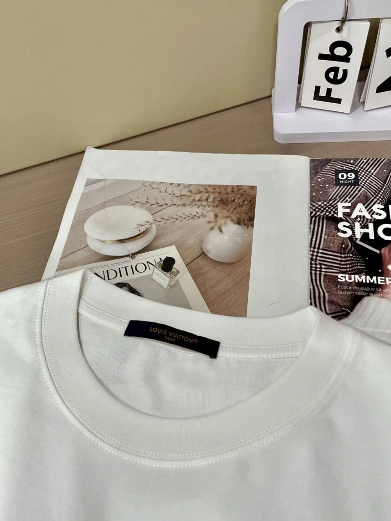 Top match Louis Vuitton T-Shirts