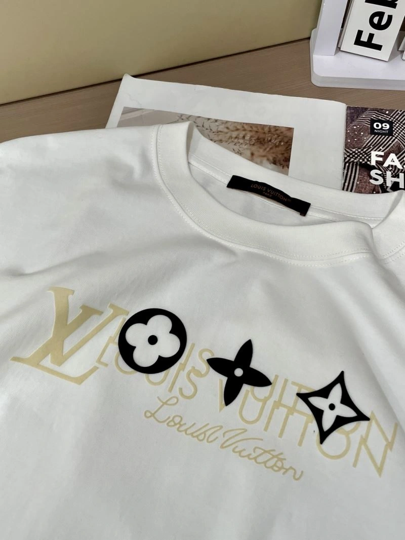 Top match Louis Vuitton T-Shirts