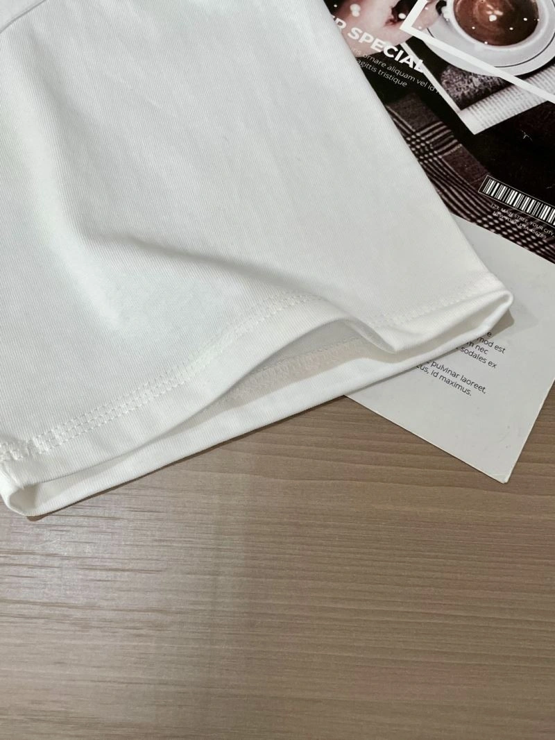 Top match Louis Vuitton T-Shirts