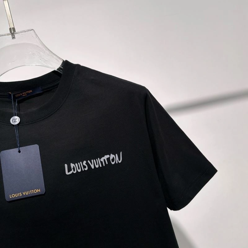 Factory-made Louis Vuitton T-Shirts