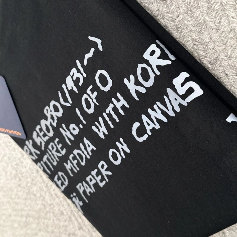 Factory-made Louis Vuitton T-Shirts