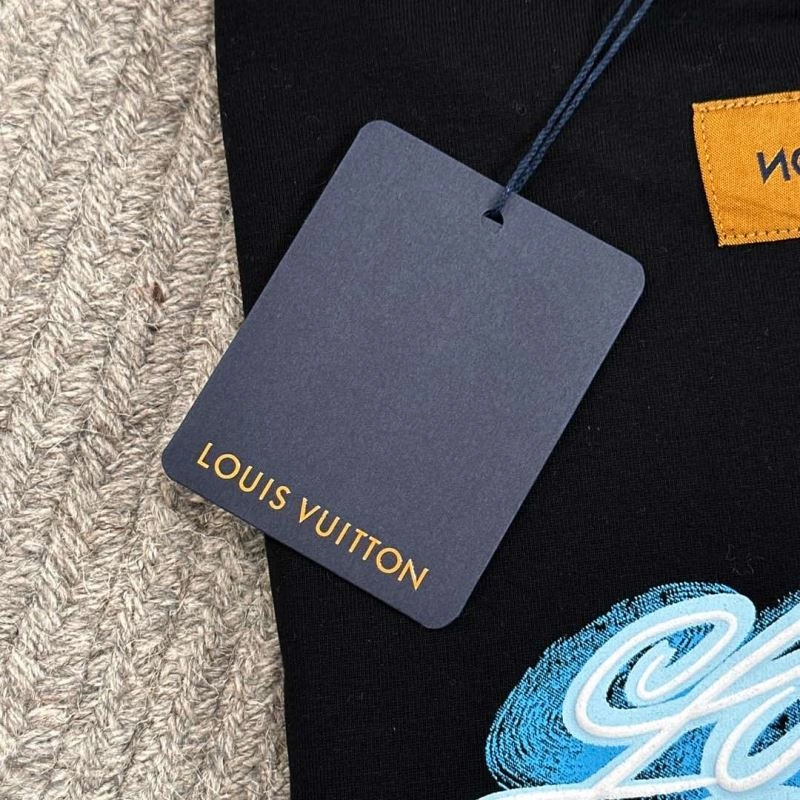 Discounted Louis Vuitton T-Shirts