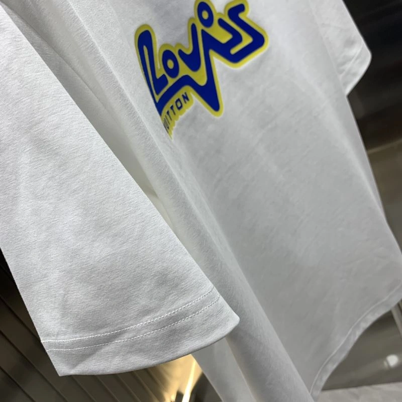 Indistinguishable Louis Vuitton T-Shirts