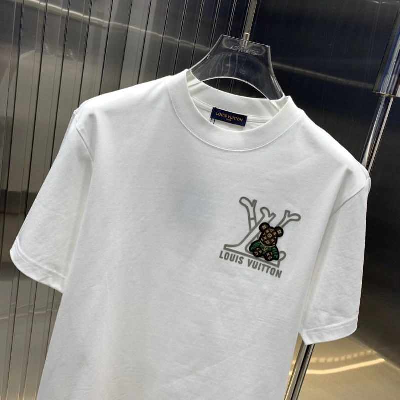 Precise copy Louis Vuitton T-Shirts