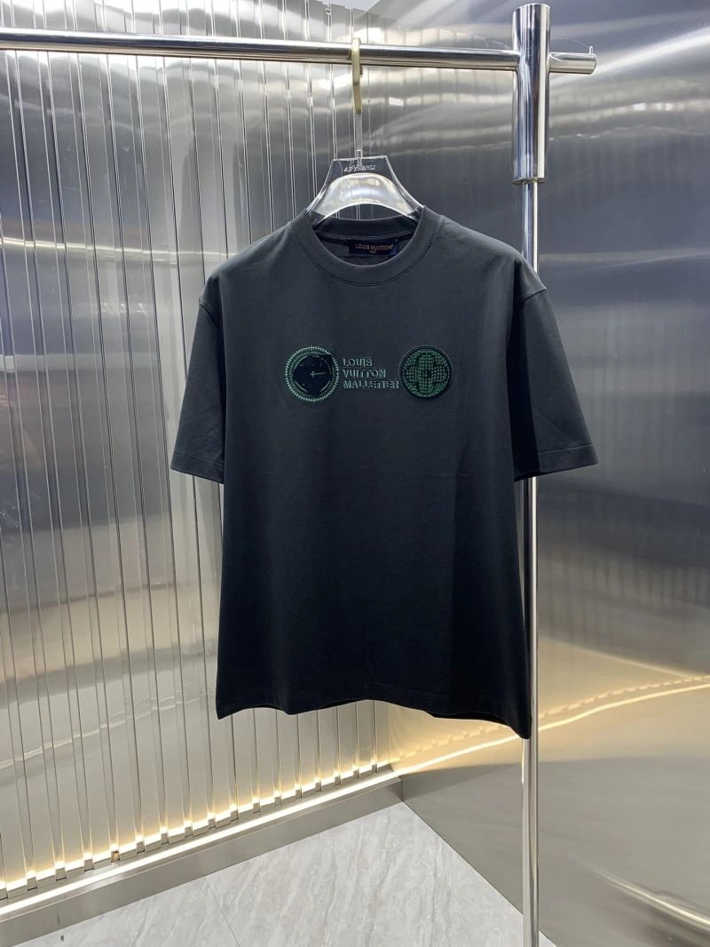 Perfect replica Louis Vuitton T-Shirts