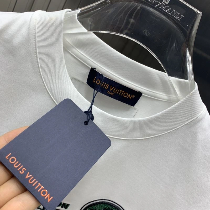 Perfect replica Louis Vuitton T-Shirts