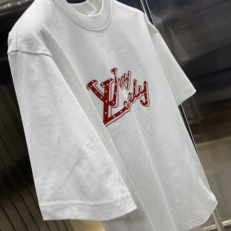 Factory-made Louis Vuitton T-Shirts