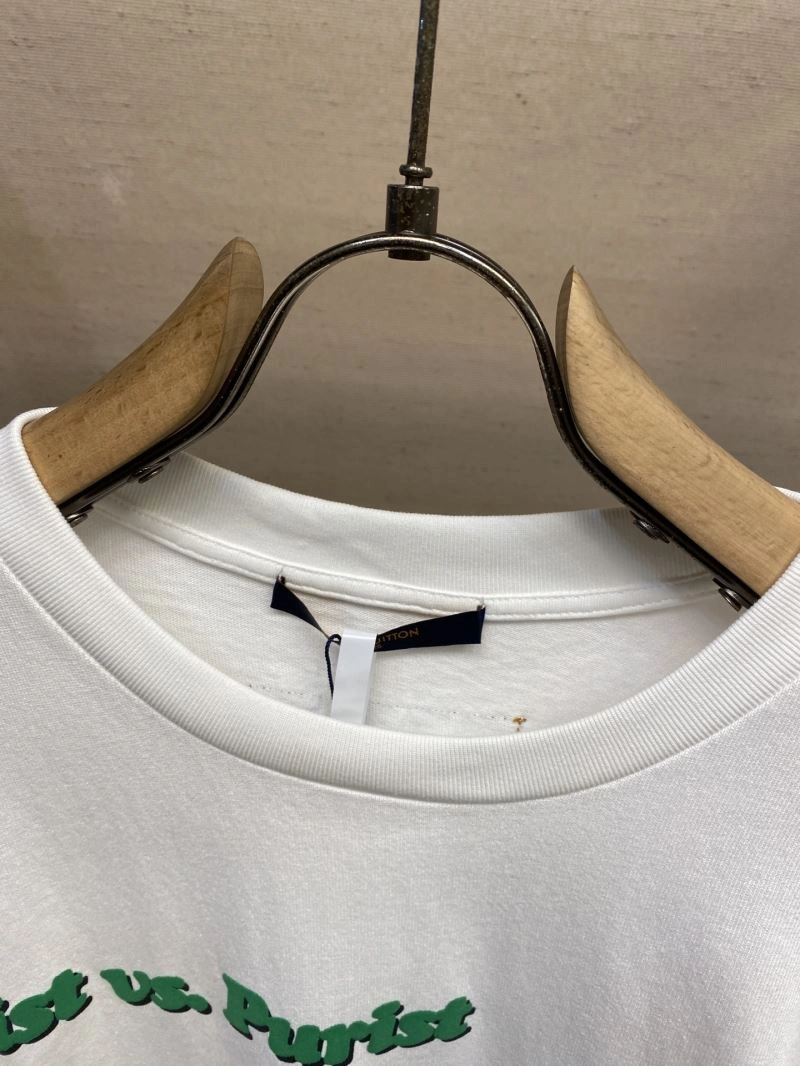 Indistinguishable Louis Vuitton T-Shirts