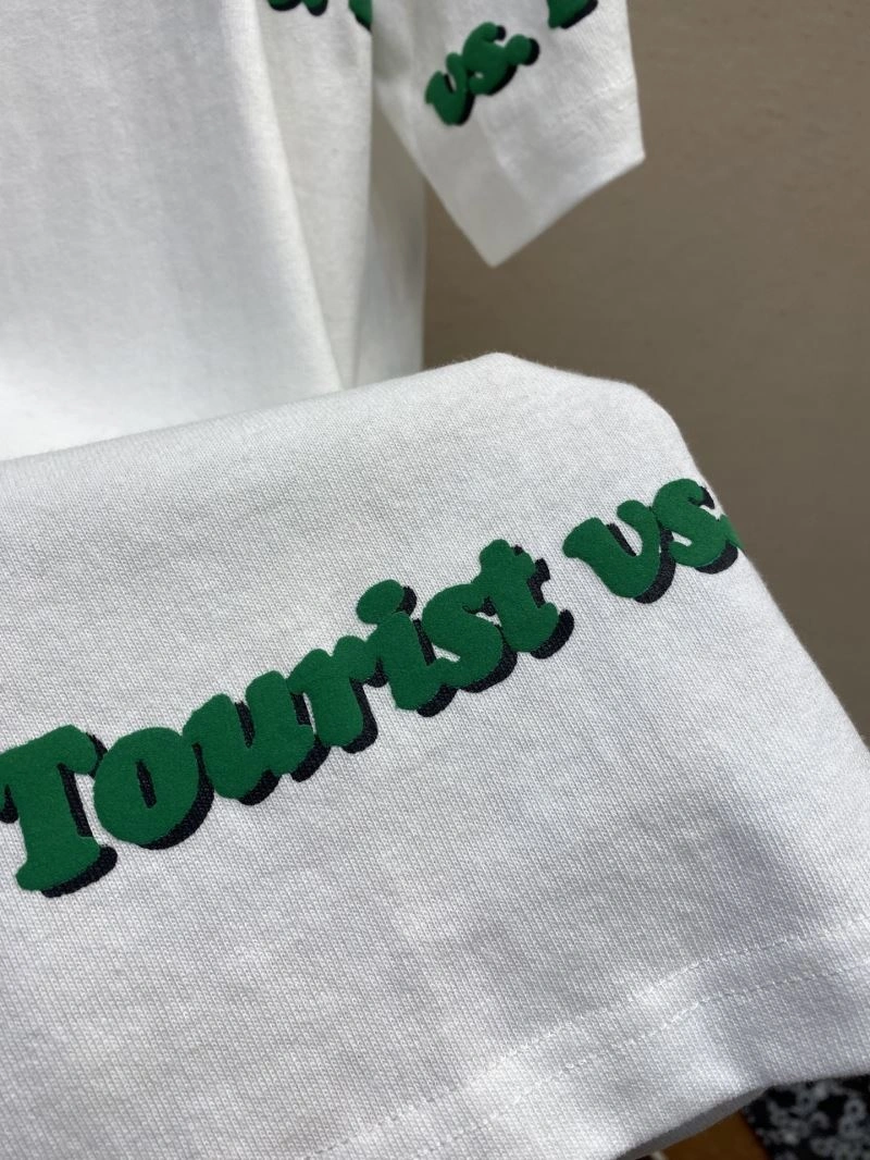 Indistinguishable Louis Vuitton T-Shirts